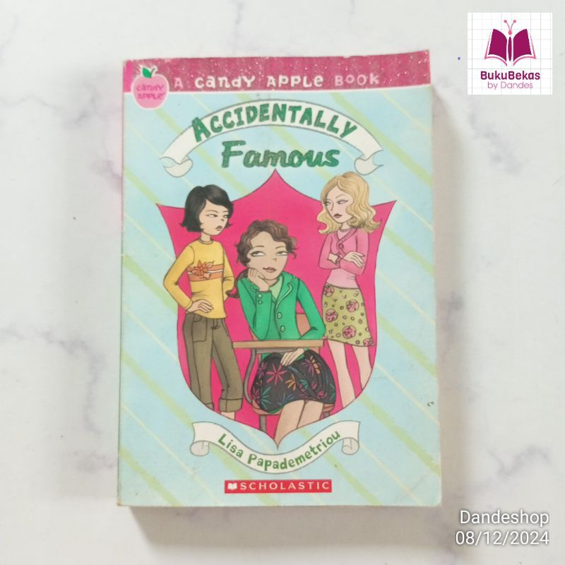 Jual A Candy Apple Book - Accidentally Famous by Lisa Papademetriou ...