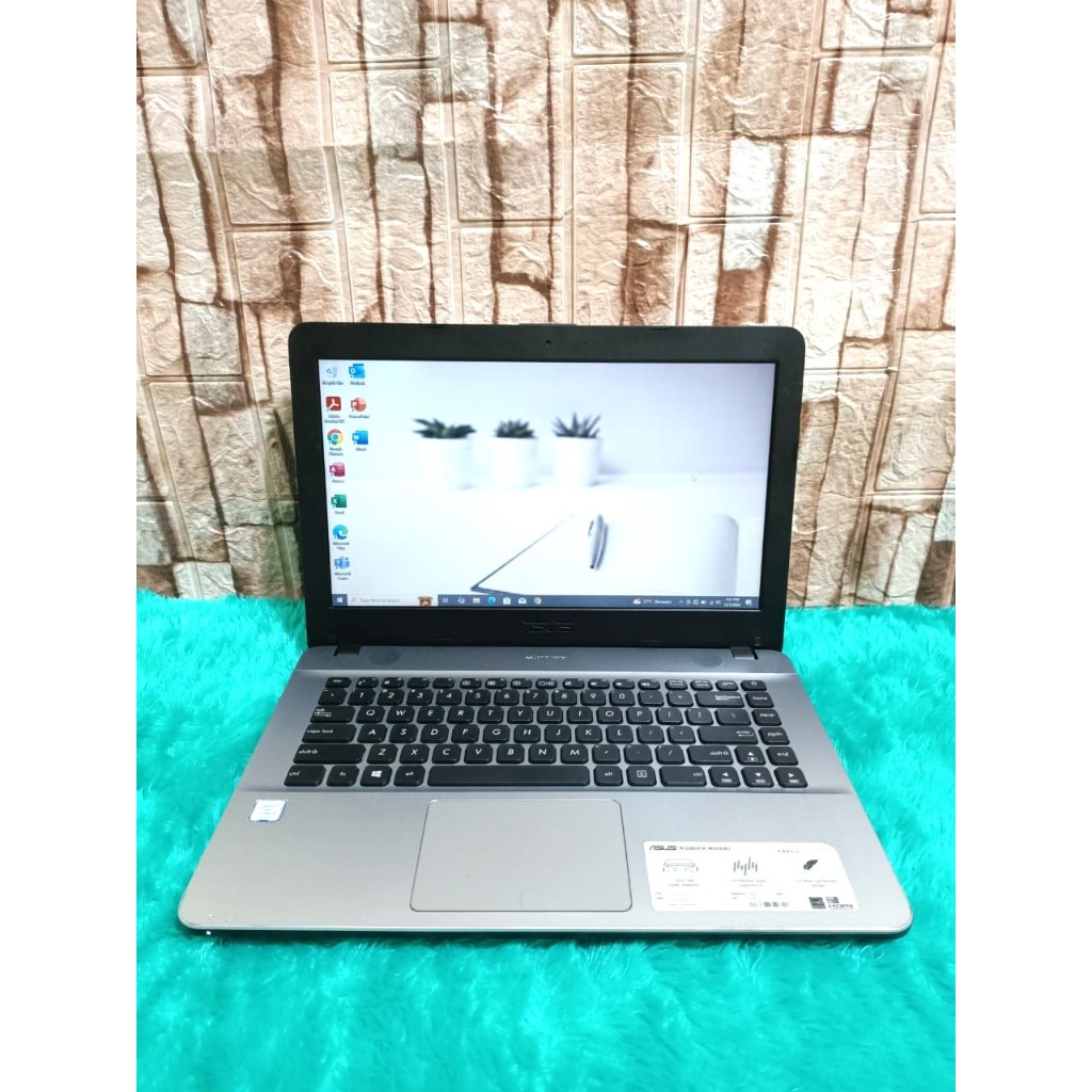 Jual Asus X441U Core i3-7020U Ram 8gb SSD 256Gb | Shopee Indonesia