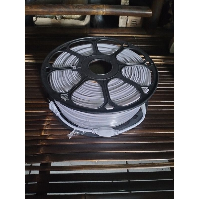 Jual lampu LED strip selang kuning 5050 hls warna kuning jepit | Shopee ...