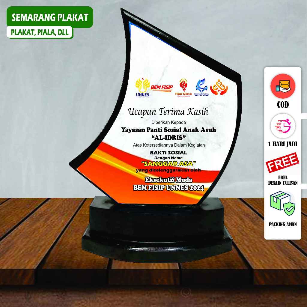 Jual Plakat Kayu Layar Kecil KKN wisuda murah/ Piagam Kayu / Plakat ...