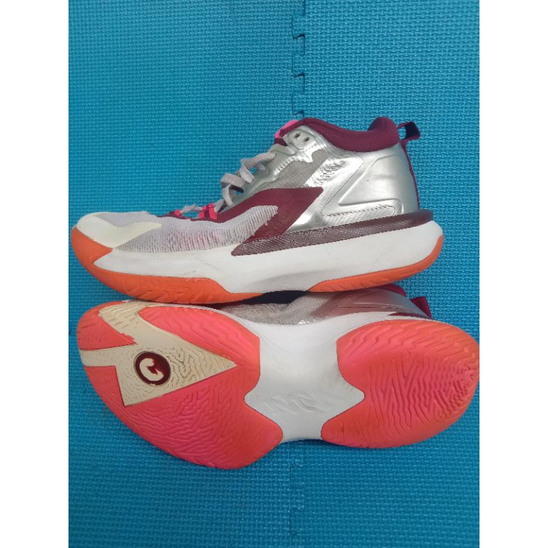 Jual sepatu basket 41 second | Shopee Indonesia