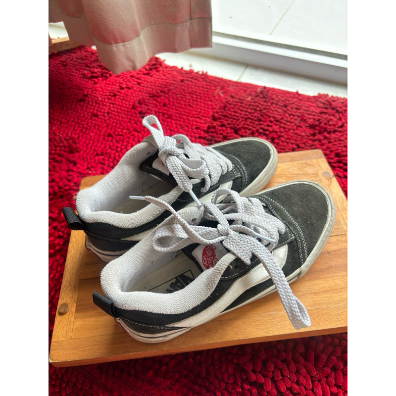 Jual Preloved Sepatu Vans Old Knu Skool Black ORI 100% | Shopee Indonesia
