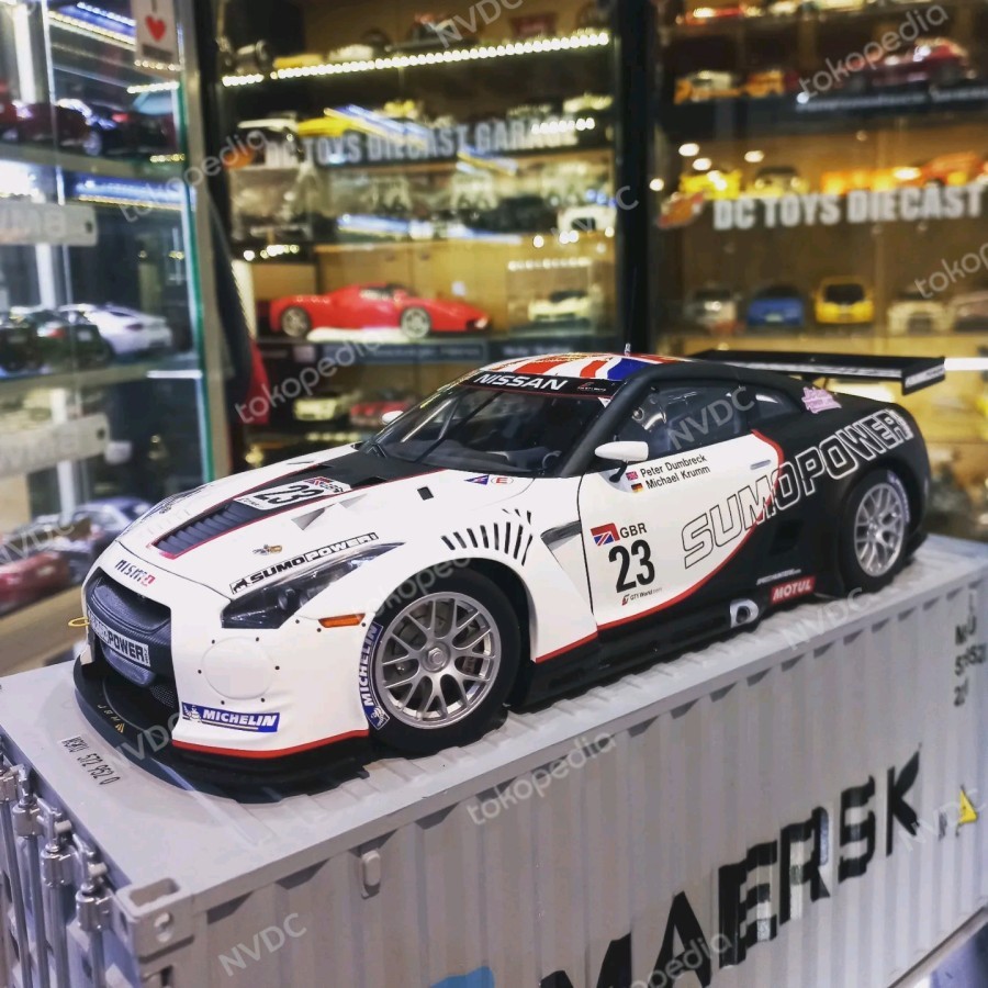 Jual 1/18 Nissan GTR R35 FIA GT1 "Sumo Power" no.23 By Autoart Diecast ...