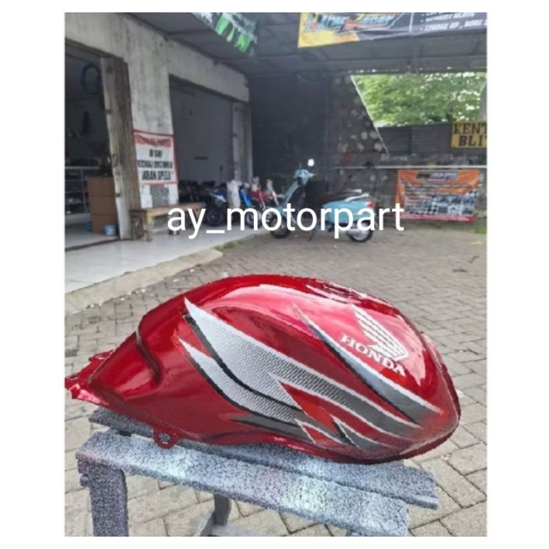 Jual tengki megapro primus set setriping warna merah maron | Shopee ...