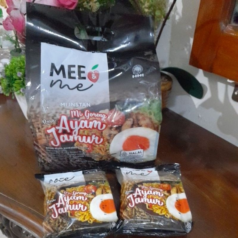 Jual Mee & Me Mie Instan HNI Mie Goreng Rasa Ayam Jamur Kemasan Pouch | Shopee Indonesia
