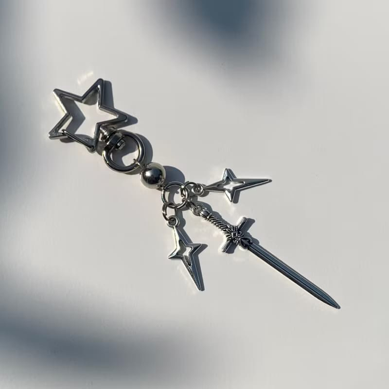 Jual Keychain Y2K Star Sword Charm / Gantungan Tas Stainless Steel Unik ...