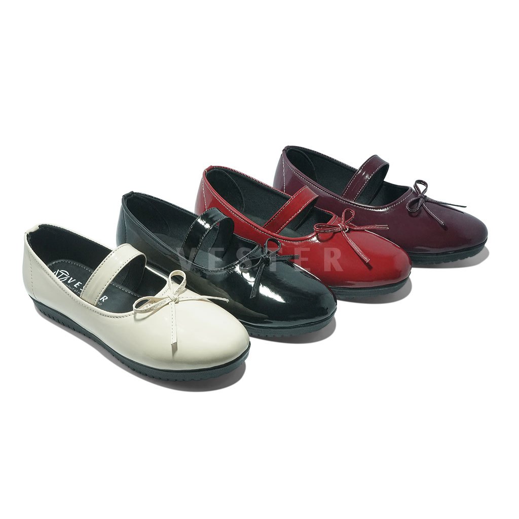 Jual VESTER - Akira Flat Shoes Wanita Sepatu Balet Motif Pita | Shopee ...