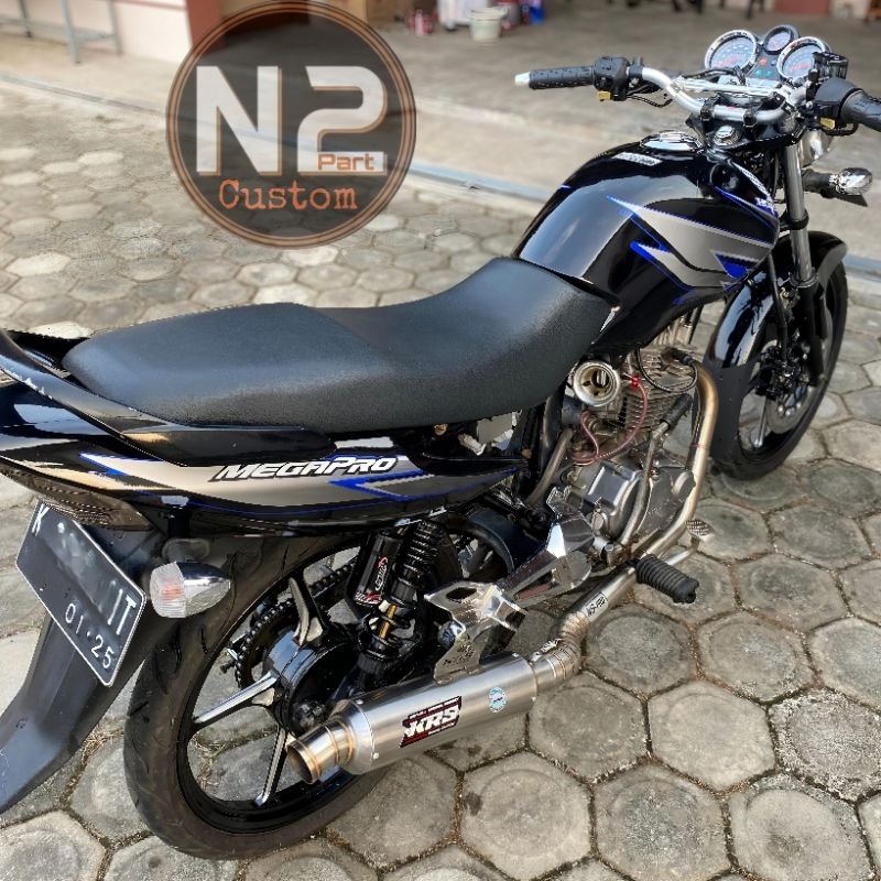 Jual Sticker Striping Honda Megapro New 2008-2010 list body polet motor ...