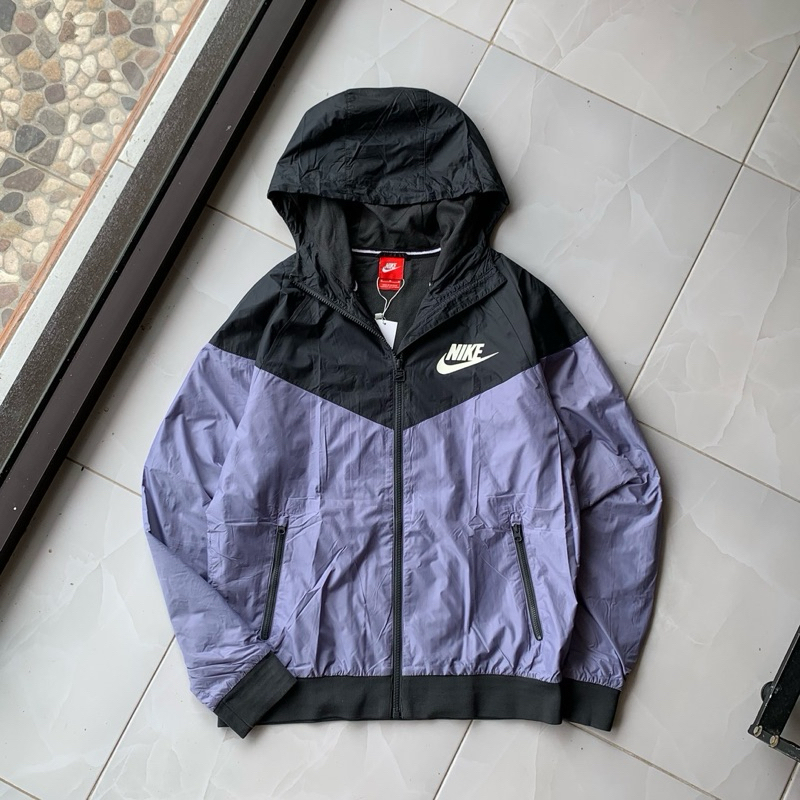 Jual NIKE WIND RUN JACKET | Shopee Indonesia