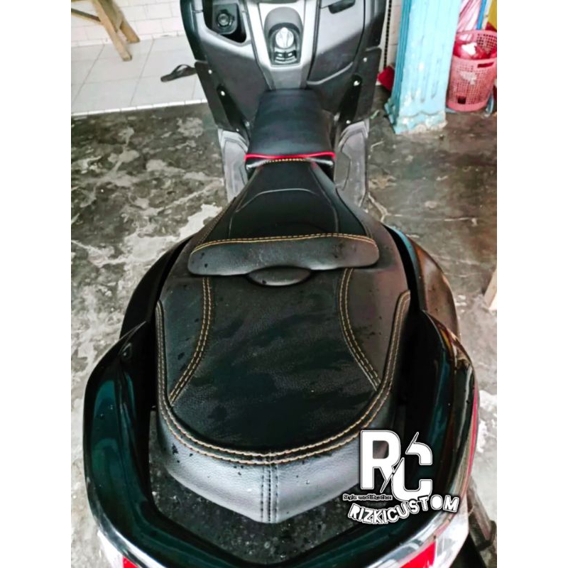 Jual Cover Kulit Jok Nmax New Nmax Old Nmax Turbo Nmax connected all ...