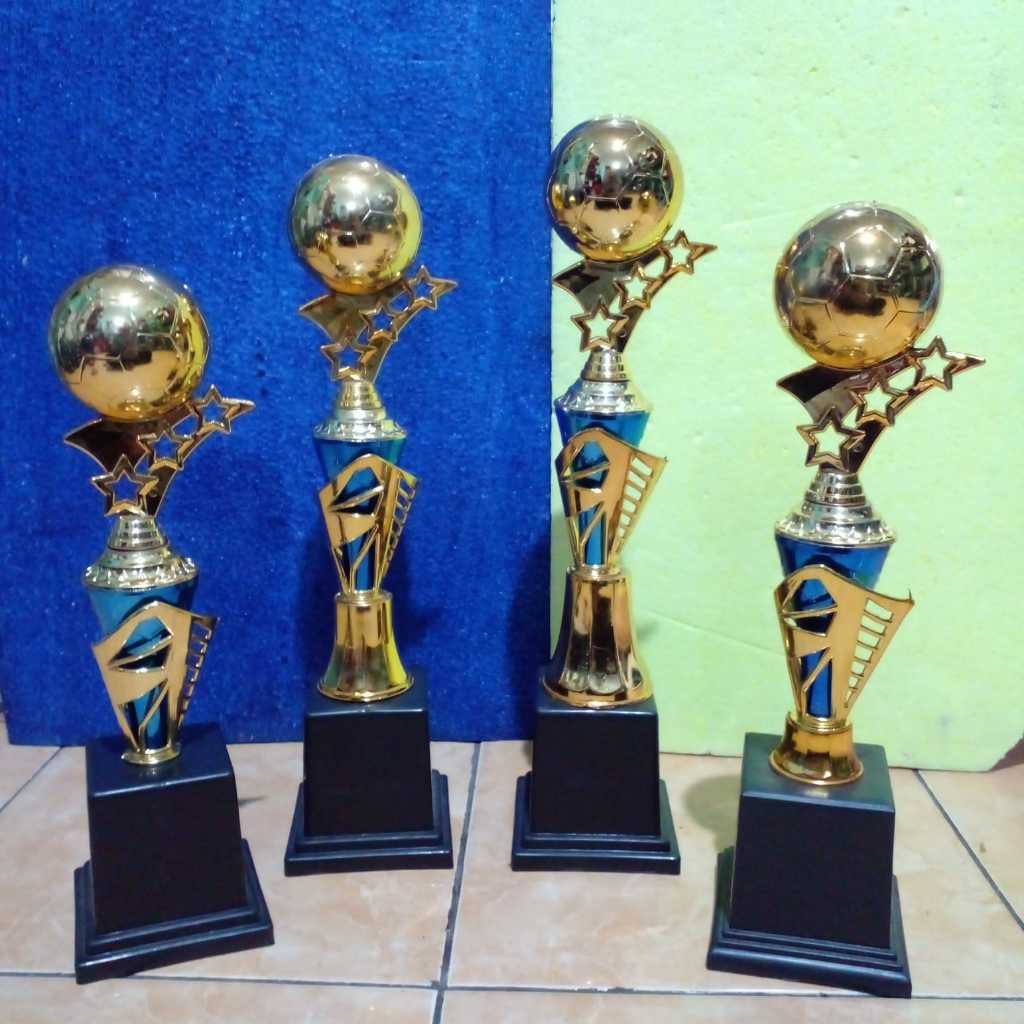 Jual Piala Lomba Juara 1 2 3 4 ( FIGUR BOLA BINTANG BODY BIRU RASER ...