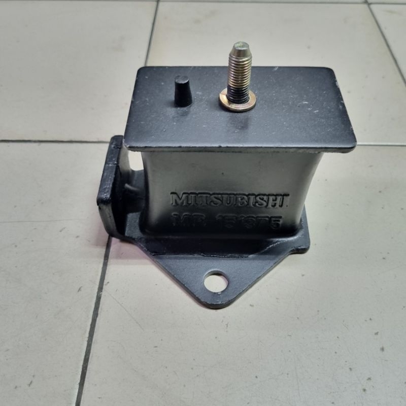 Jual Engine Mounting Pangkon Mesin Mitsubishi Strada L200 K77 K57 4M40 ...