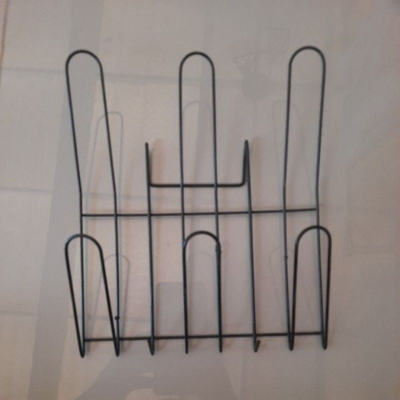 Jual Rak Gelas Tempel Dinding / Rak Gantungan Gelas / Rak Dapur /Rak Gelas Multifungsi | Shopee ...