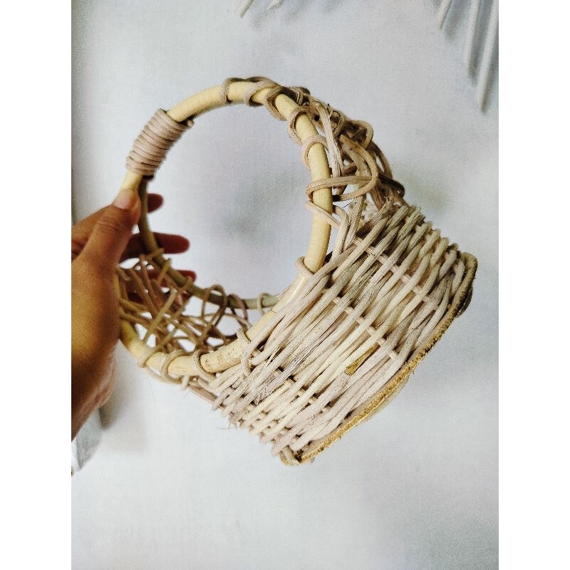 Jual keranjang parcel anyaman rotan asli/keranjang rotan | Shopee Indonesia