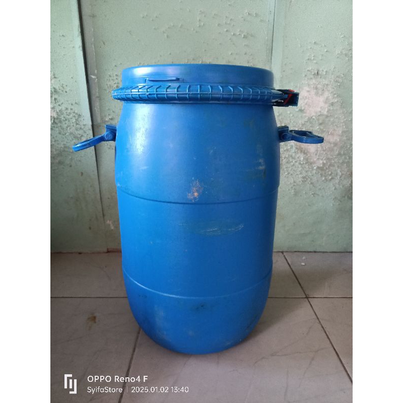 Jual Drum biru/Tong sampah ukuran 30Liter Bekas Full set | Shopee Indonesia
