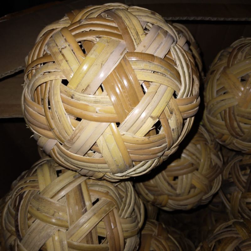 Jual Bola sepak Takraw Rotan Buntu cocok bermain bersama teman2 ...