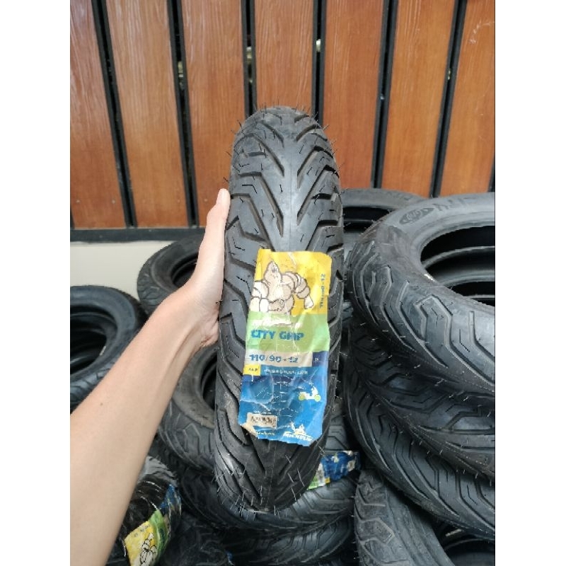 Jual PROMO BAN MICHELIN CITY GRIP 110/90-12 TUBELESS cocok untuk Scoopy ...