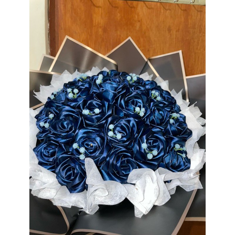 Jual Bucket Bunga Pita Satin NAVY 30 Tangkai | Shopee Indonesia