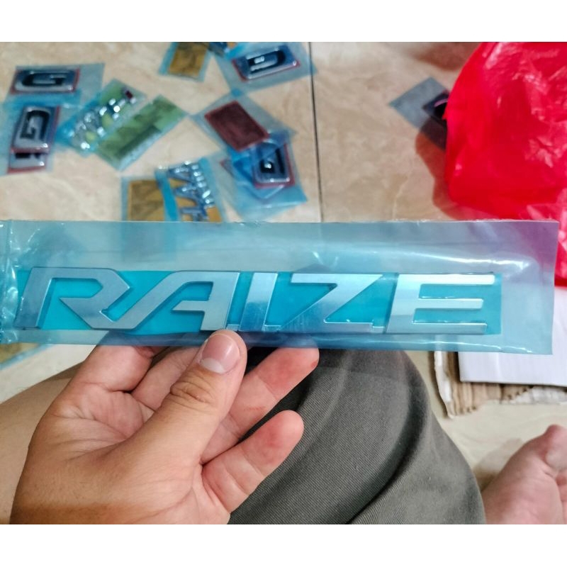 Jual Logo emblem toyota raize | Shopee Indonesia