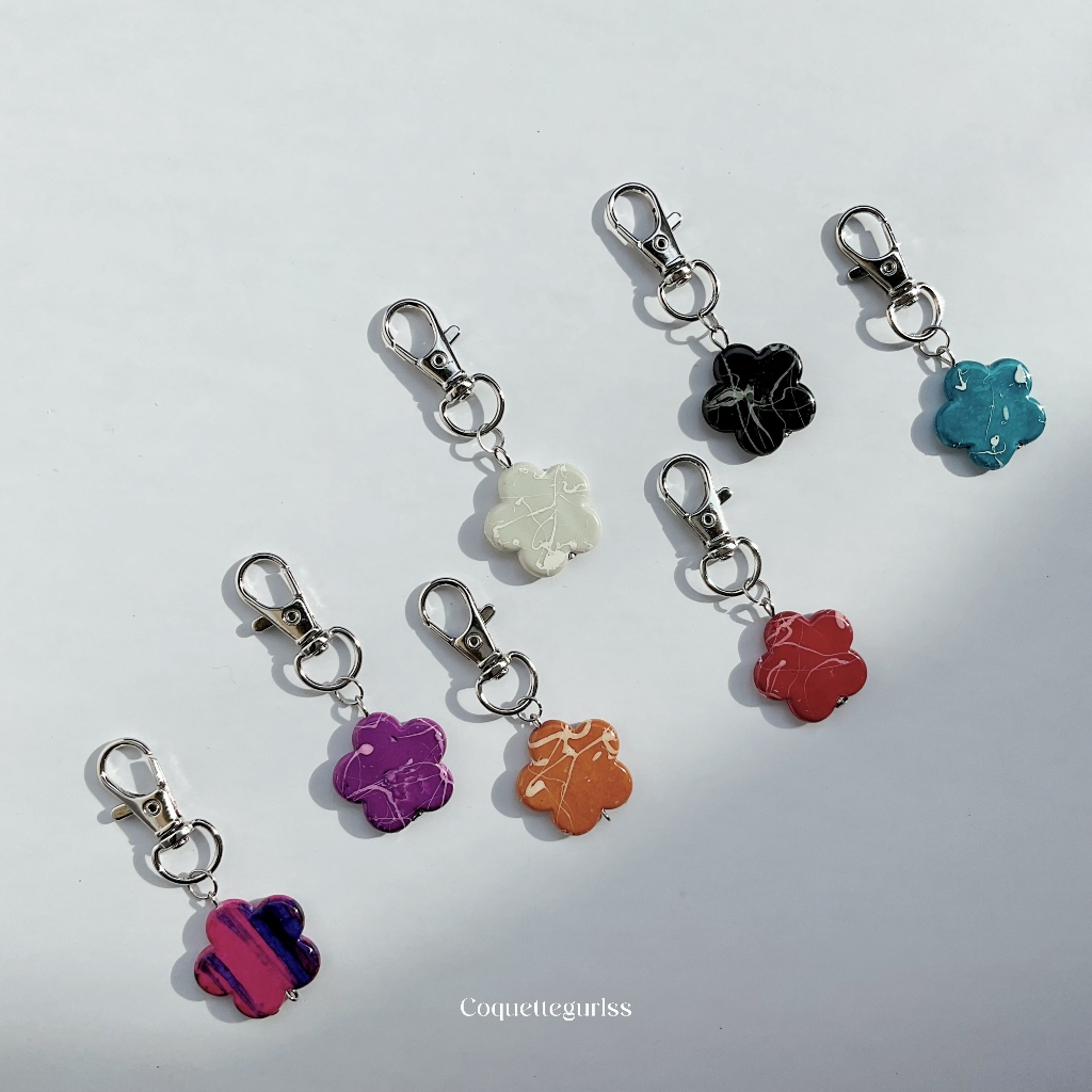Jual Coquettegurlss - mini flower glazed keychain | ganci bunga ...