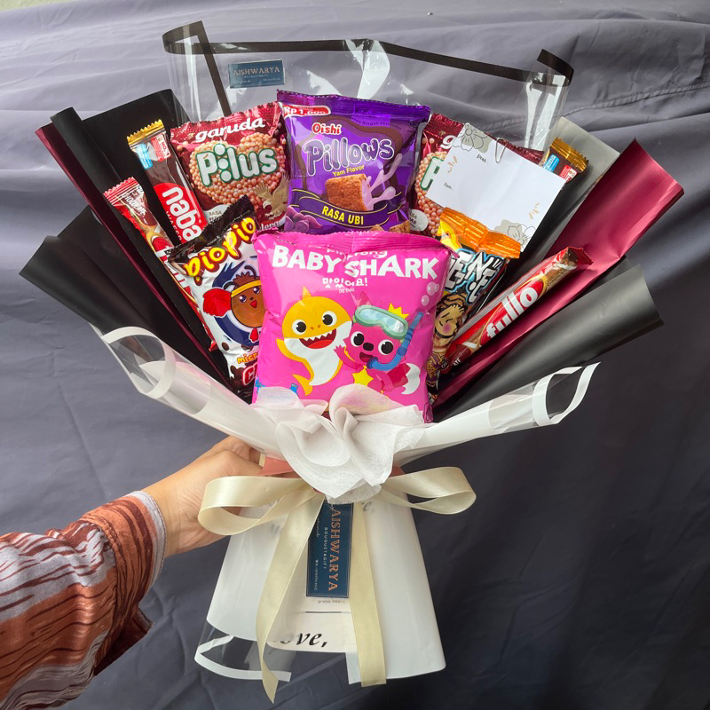 Jual Buket Snack / Buket Jajan / Buket Wisuda / Buket Kado Ultah/ Buket ...