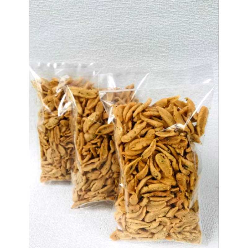 Jual kue bawang gunting home made di jamin rapuh asli padang 200g ...
