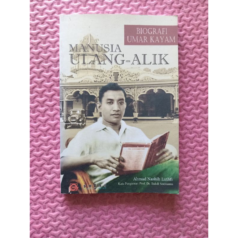 Jual Biografi Umar Kayam Manusia Ulang Alik | Shopee Indonesia