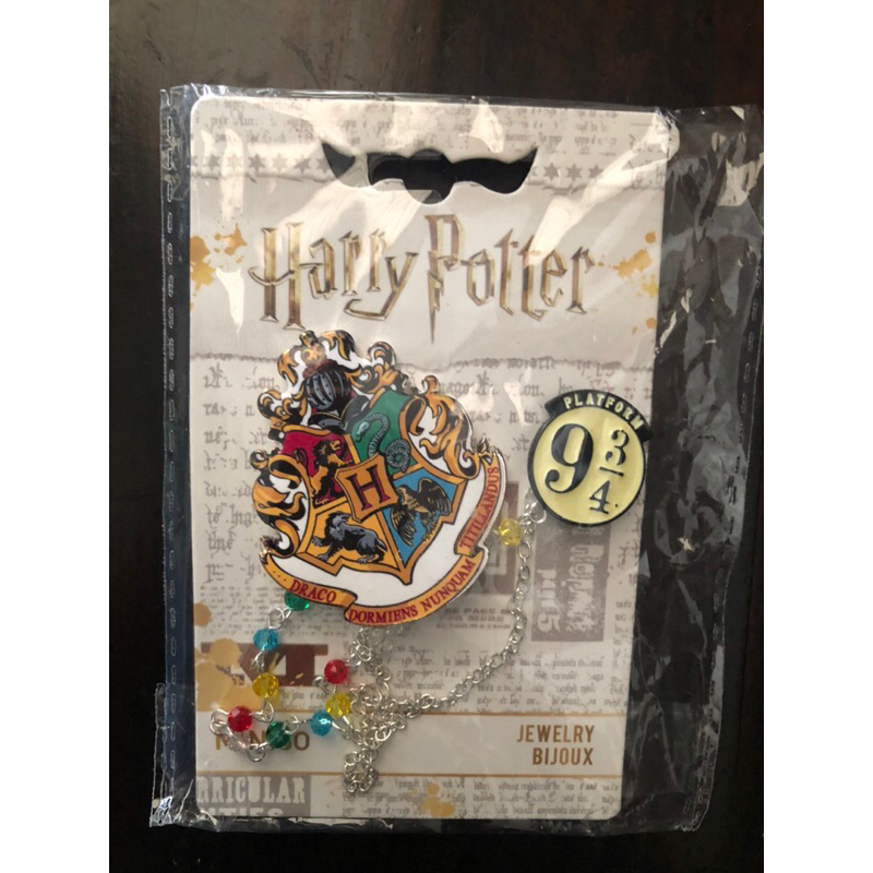 Jual bagde pin harry potter original miniso hogwarts | Shopee Indonesia
