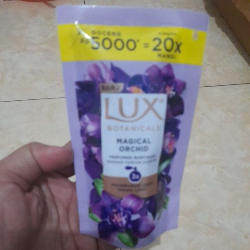 Jual LUX MAGICAL ORCHID 85ml BODYWASH ( 5000-an ) | Shopee Indonesia