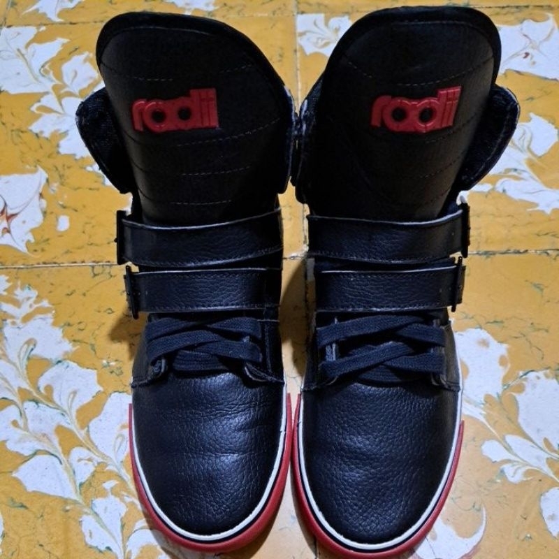 Jual Sepatu High Top RADII STRAIGHT JACKET Black | Shopee Indonesia