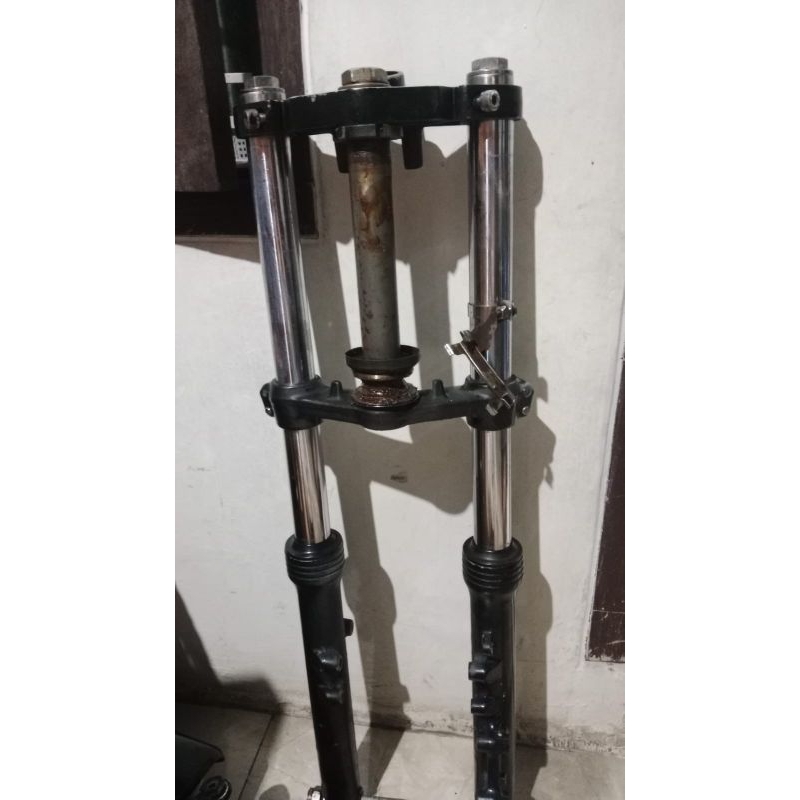 Jual shok depan set segitiga copotan rr new | Shopee Indonesia