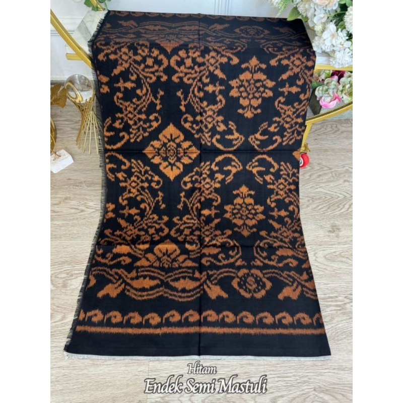 Jual KAIN TENUN ENDEK CSM BALI MOTIF PATRA GRINGSING | Shopee Indonesia