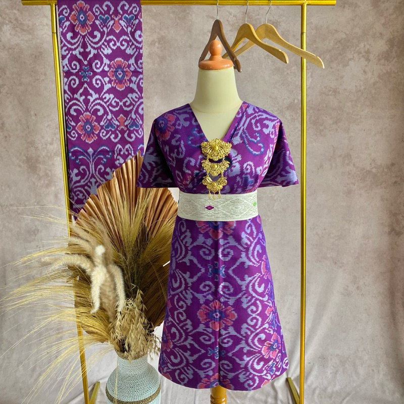 Jual KAIN TENUN ENDEK KHAS BALI MOTIF DOUBLE IKAT PATRA UNGU GRINGSING ...