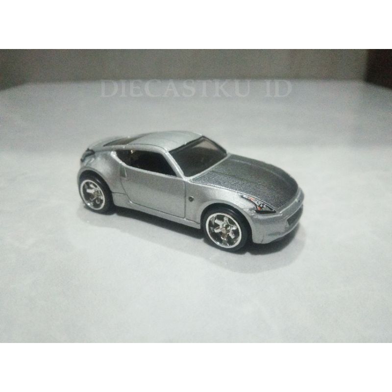 Jual Hot Wheels Fast Five Nissan 370Z Silver Loose Ban Karet | Shopee ...