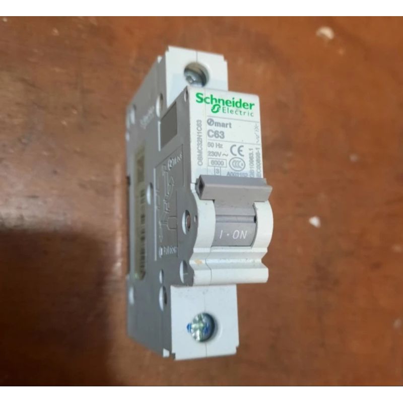 Jual mcb schneider smart 1P 6A,10A,16A,20A,25A,32A,40A,50A,63A | Shopee ...