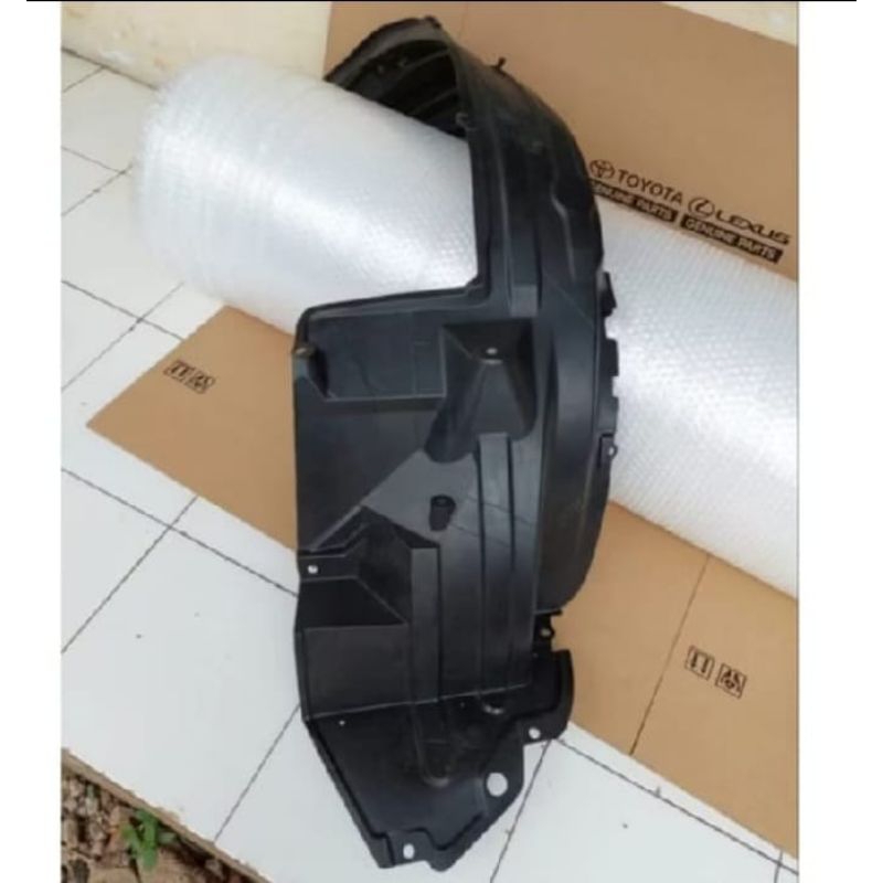 Jual liner fender Innova reborn original baru plus kancing klip ...