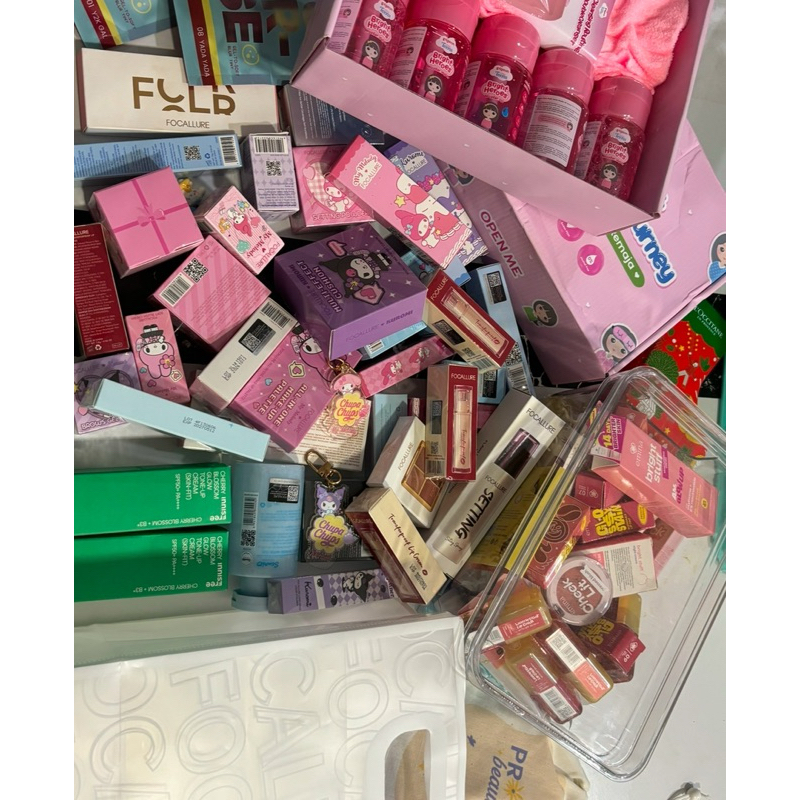 Jual GARAGE SALE Makeup & skin product merek emina focallure innisfree ...