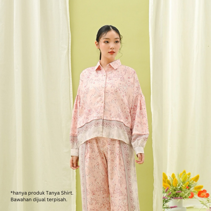 Jual LUI - TANYA PINK Shirt Kemeja RAYA Collection Lebaran The Origami ...