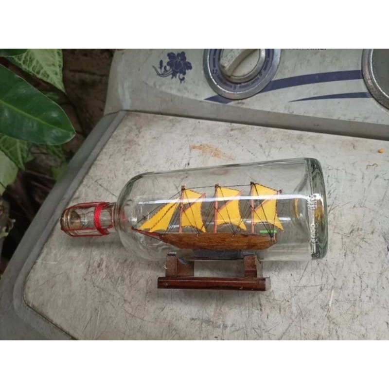 Jual miniatur mini atur perahu diecast kapal dalam botol pajangan ...