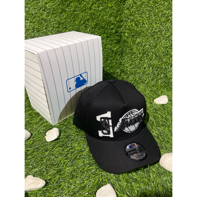 Jual Logo Lakers LA NBA Black White Bahan Hitam Topi Premium IDE ...