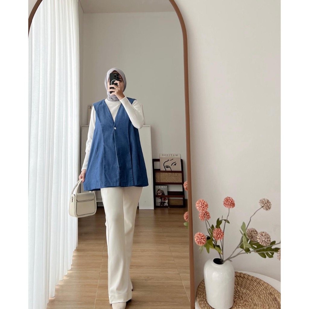 Jual COTTONKY Zukia Vest | Outer Denim | Outer Korean Style | Shopee ...