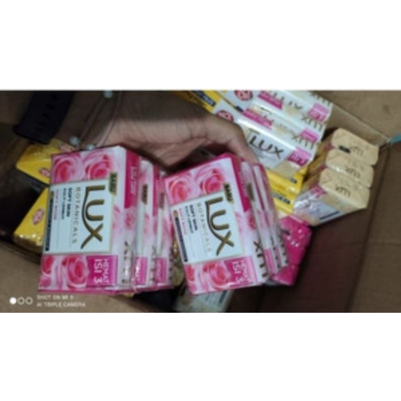Jual (1KARTON ) SABUN LUX BATANGAN 110GR BANDED 4s | Shopee Indonesia