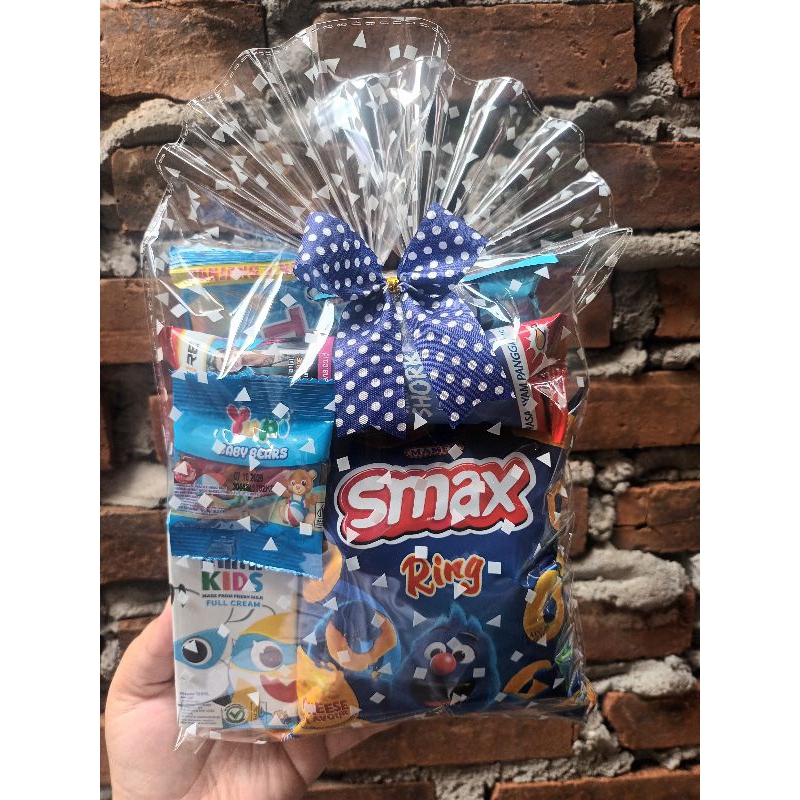 Jual Hampers Snack Biru lucu/Snack anak ulang tahun tema Biru | Shopee ...