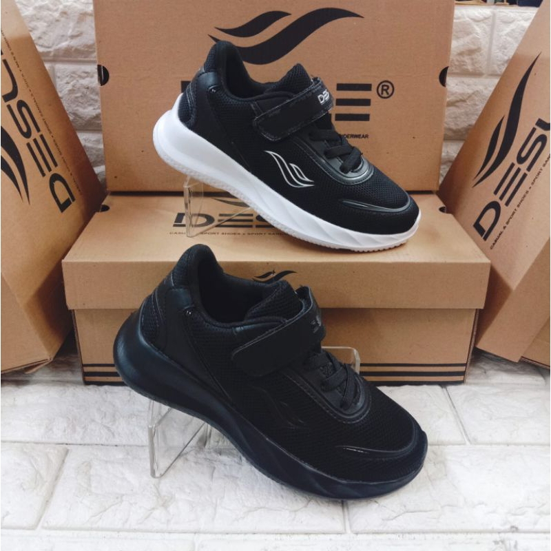Jual Sepatu sekolah DESLE MADELINE JR terbaru original | Shopee Indonesia