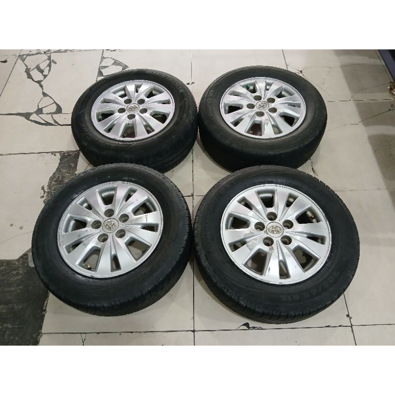 Jual Velg mobil bekas inova r15+ban 205 65 15 gt radial/hankook ...