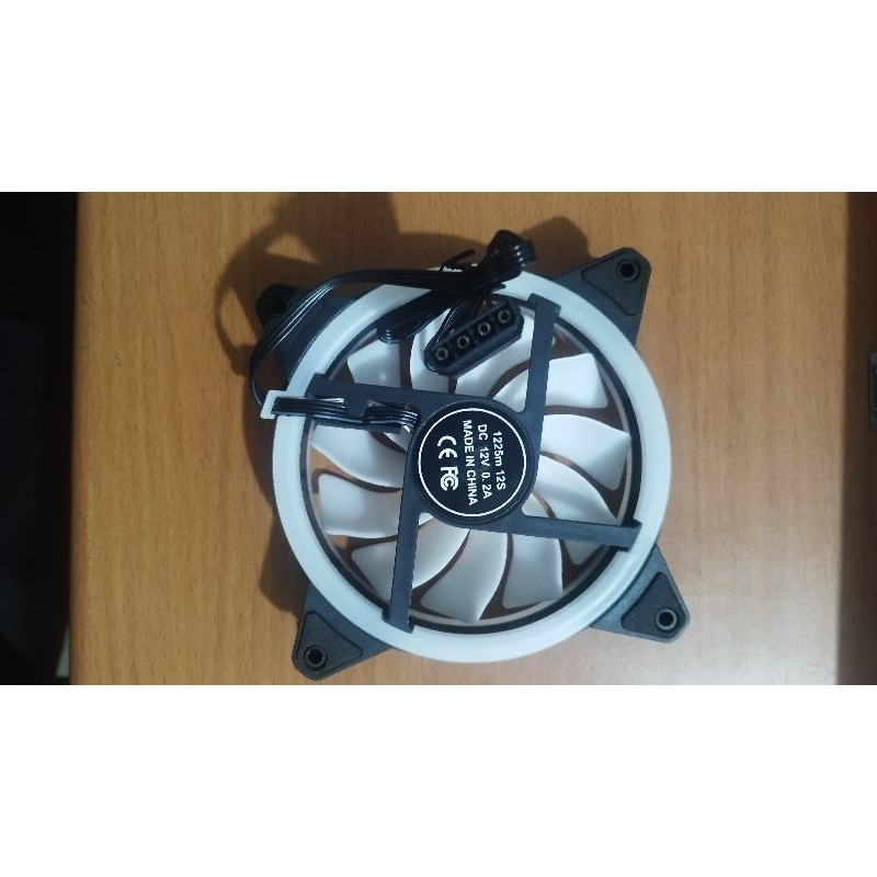 Jual SKU-1335 FAN CASING 12 CM RGB RUNNING KIPAS CPU LED BERGERAK FAN ...