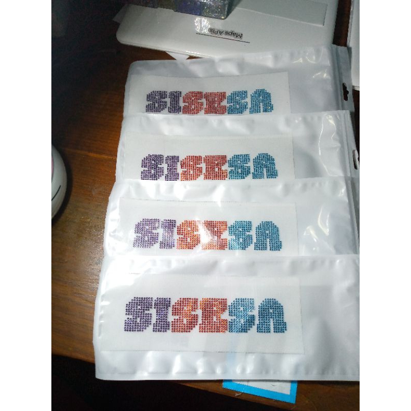 Jual Logo Pet Hijab Swarovski Sisesa | Shopee Indonesia