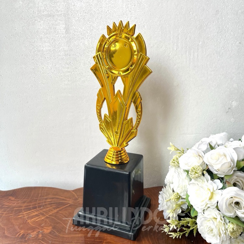 Jual Piala Trophy Murah Piala Emas Plastik Murah | Shopee Indonesia