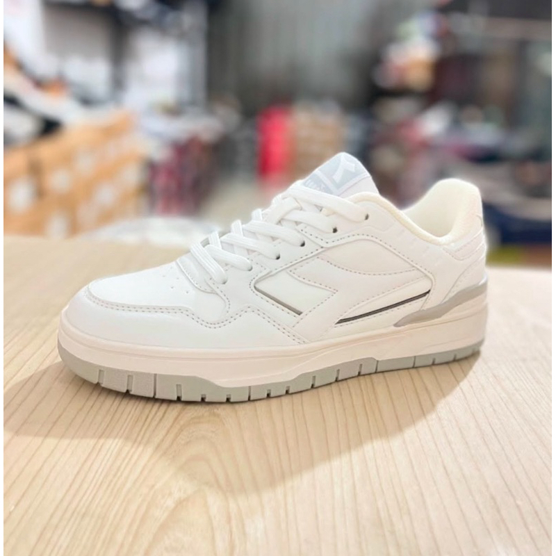 Jual diadora morty white | Shopee Indonesia
