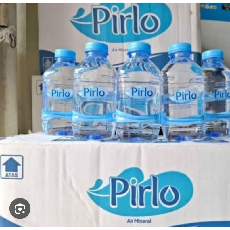 Jual Pirlo air mineral 300mL 1 dus | Shopee Indonesia